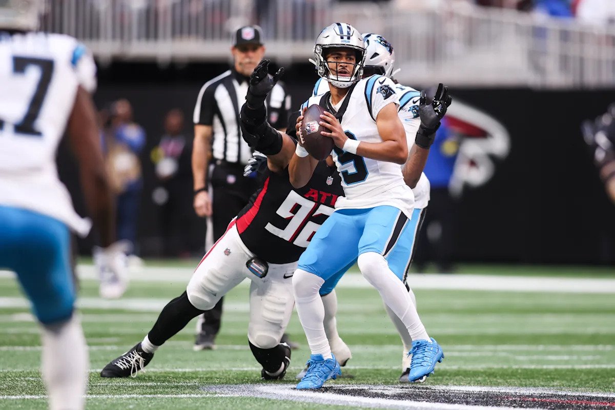 El mariscal de campo de los Panthers, Bryce Young, regresa al juego de ...