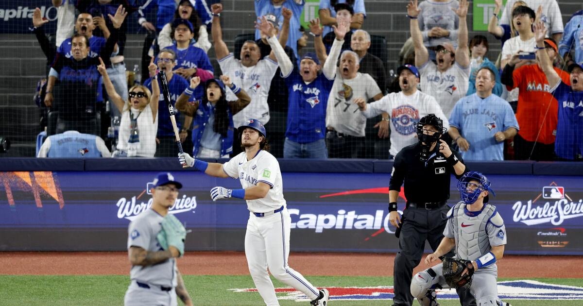 Fotos: Los Dodgers pierden ante los Azulejos en el Juego 1 de la Serie ...