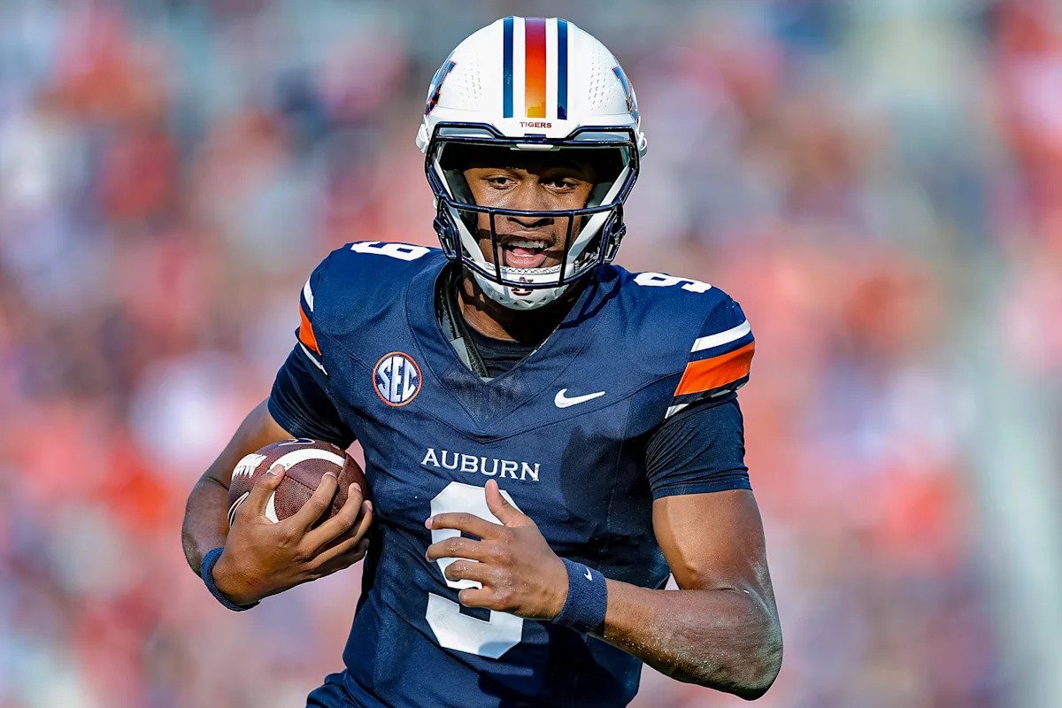 Portal de transferencias: Auburn QB y ex recluta de 5 estrellas Deuce ...