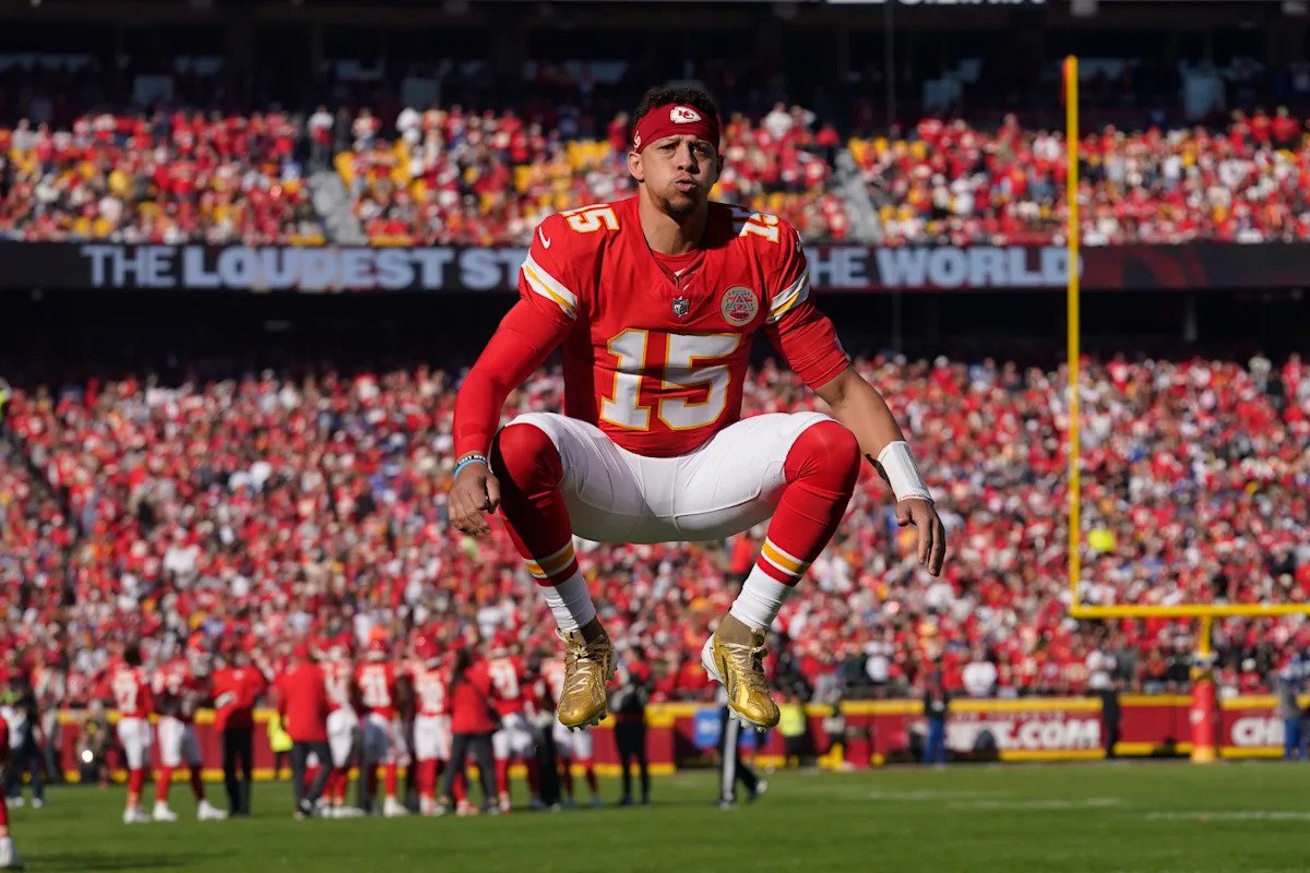 Probabilidades y apuestas de la semana 14 de la NFL 2025: lista completa de diferenciales de la ...